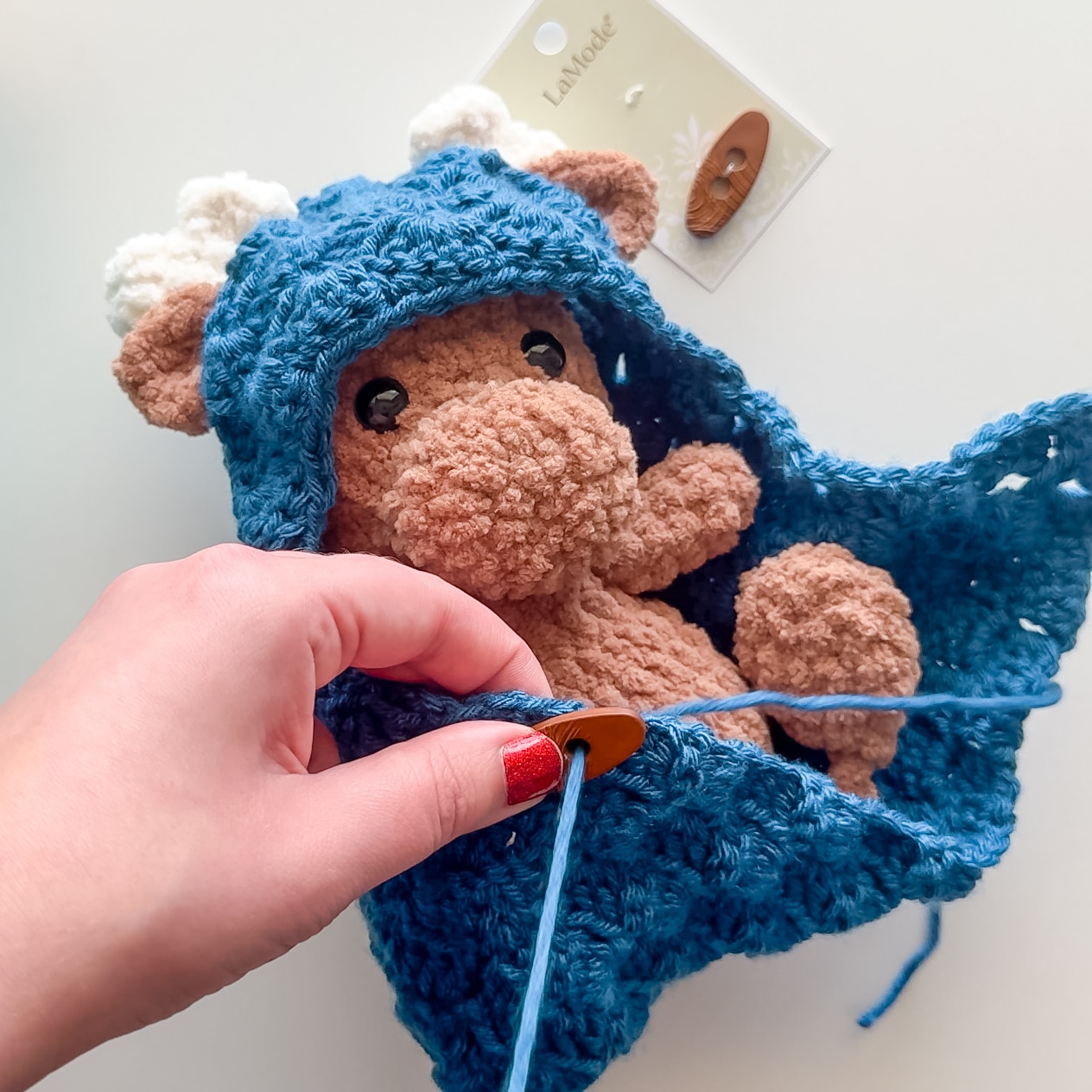 Amigurumi Swaddle Blanket: Step By Step Video Tutorial and Pictures